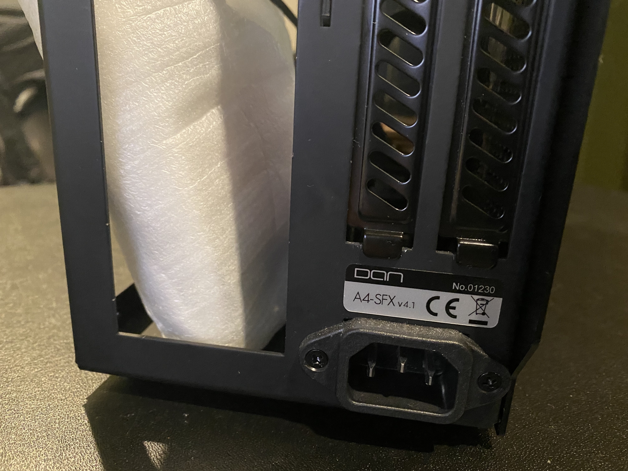 FS: Dan A4 SFX v4.1 case + Asetek 645LT 92mm aio - Kansas City | [H]ard ...