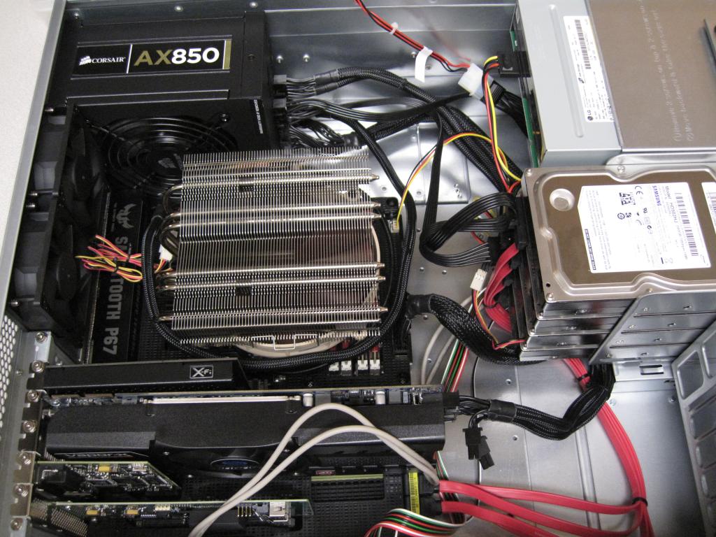 The best case you've (probably) never seen: Chenbro RM41300-FS81 | [H ...