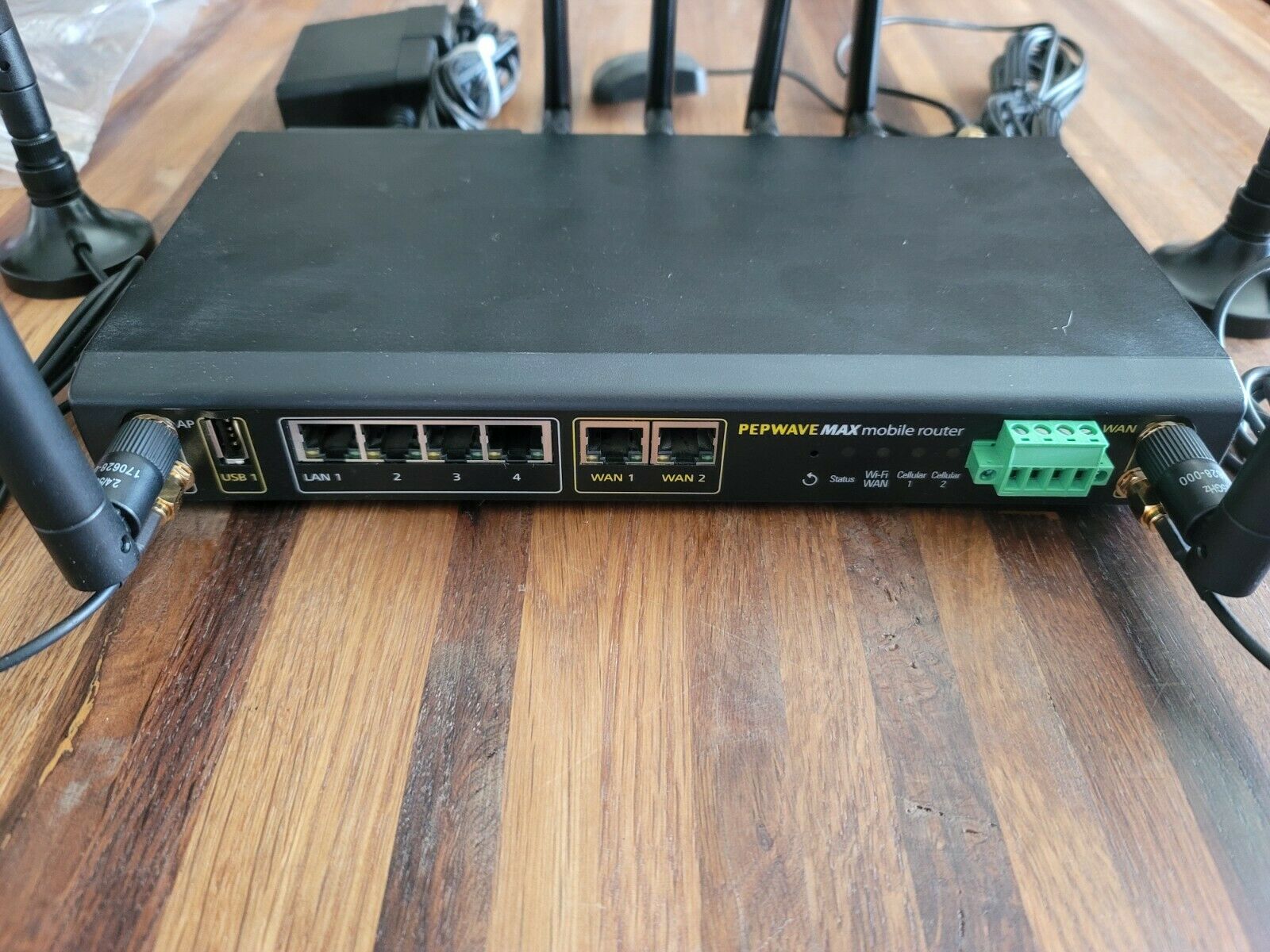 FS: Peplink MAX HD2 LTEA Multi-Cellular Bandwidth Bonding Router (6 WAN ...
