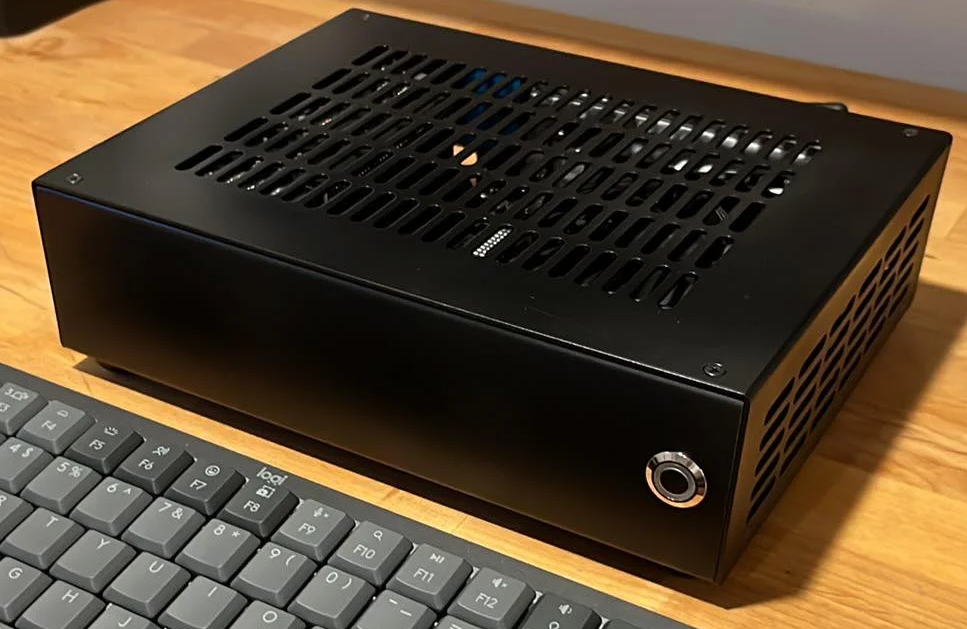 FS/FT: Custom SFF Build - i3 12100f, RTX A2000, 16Gb DDR4, 1TB Nvme, J ...